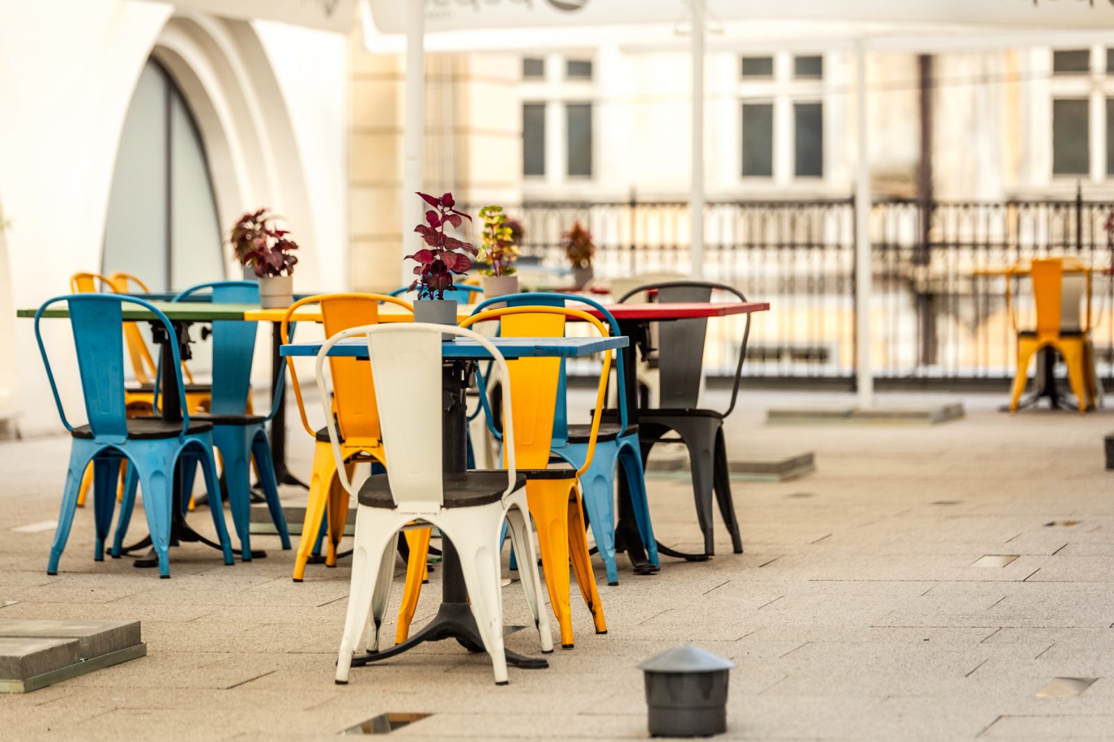 Top 8 Katowice Outdoor Bars – Perfect For Spring and Summer In The City