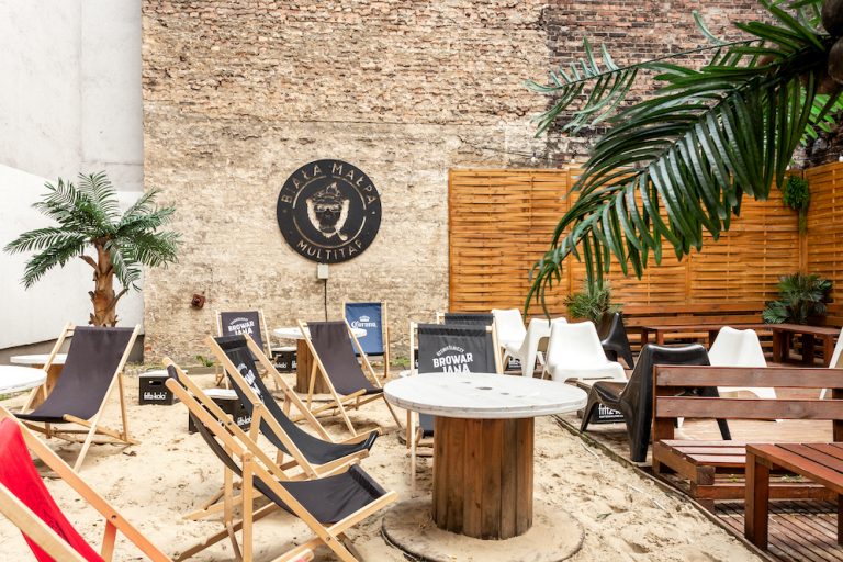 Top 8 Katowice Outdoor Bars – Perfect For Spring and Summer In The City